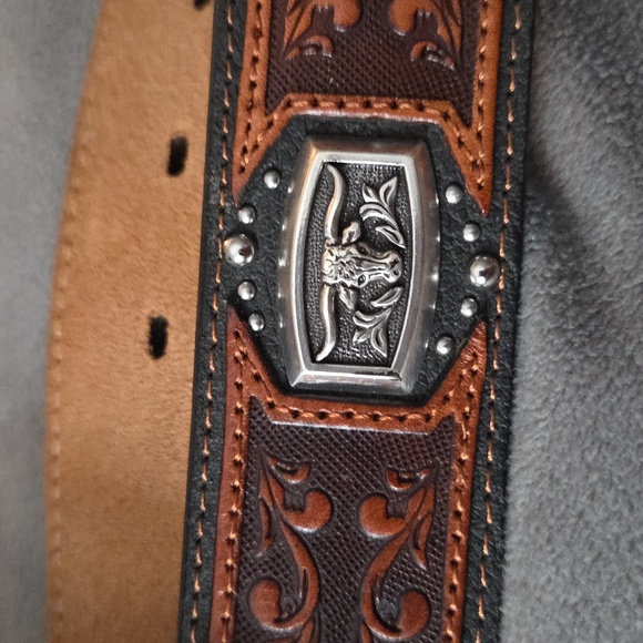 Accessories | Silver Western Belt Buckle With Bull Design | Poshmark